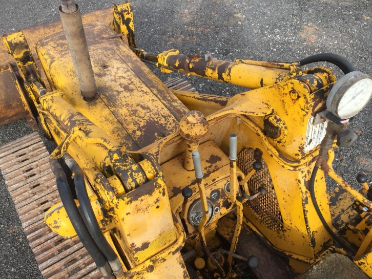 Parris Tractors Ltd - new and used tractors, combines, harvesters and ...